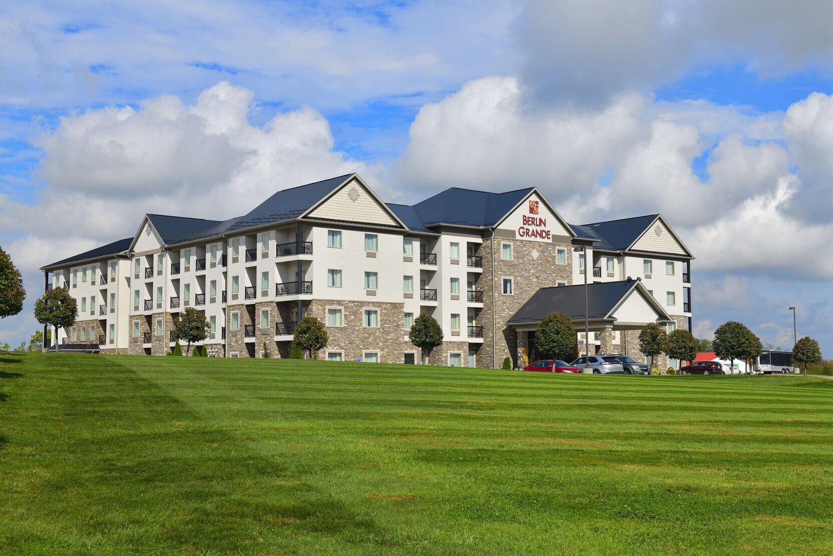 Berlin Grande Hotel | Berlin, OH Hotel in Amish Country